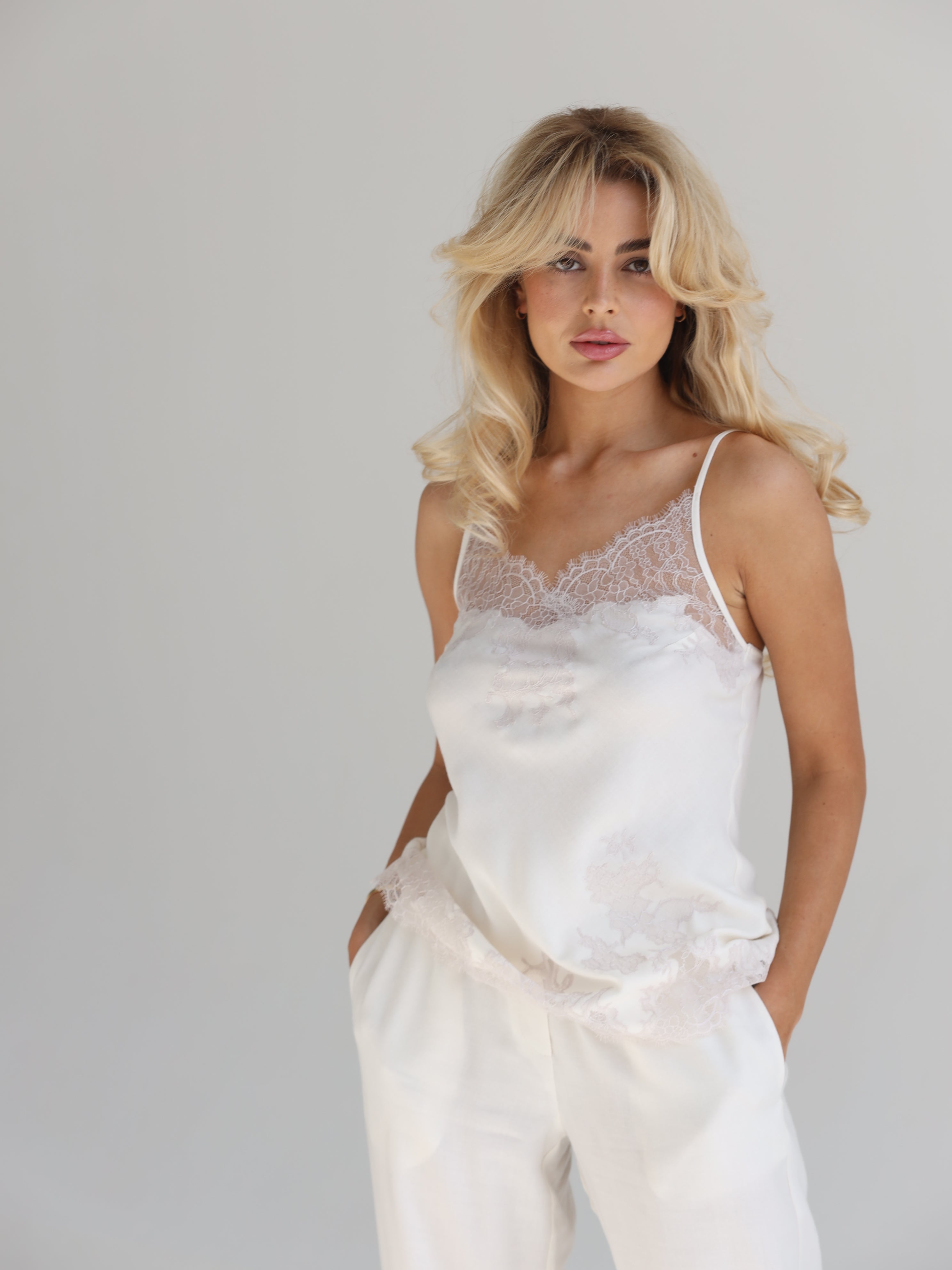 Stephanie Wool Pajamas Milk | Luxury Sleepwear by Suavite’ – Suavite.com